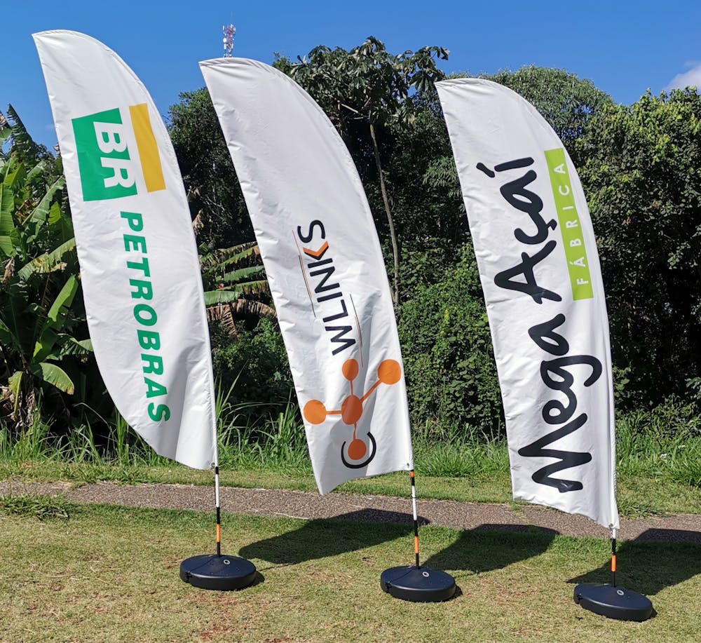 Wind-Banners | Yasmiri